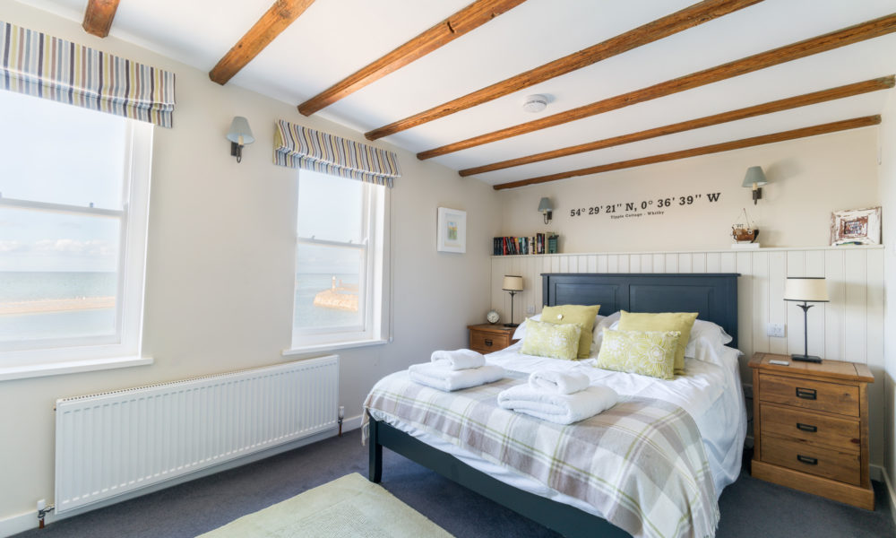 Beachfront Whitby Holiday Cottages With Sea Views - Shoreline Cottages