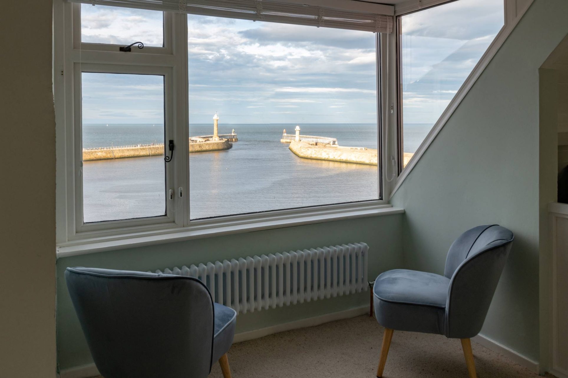 Cooks Cottage, East Side, Whitby - Shoreline Cottages
