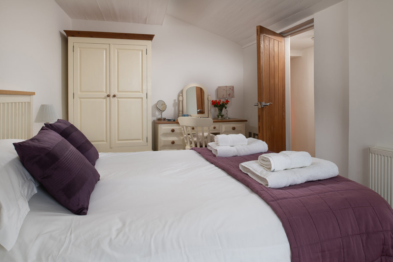 Kipper Cottage, East Side, Whitby - Shoreline Cottages