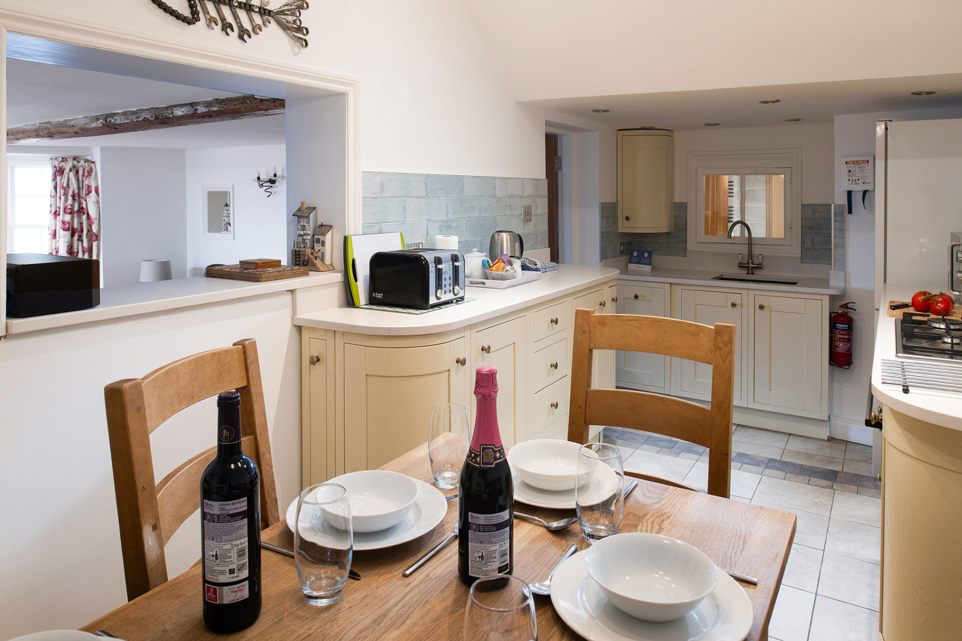 Kipper Cottage, East Side, Whitby - Shoreline Cottages